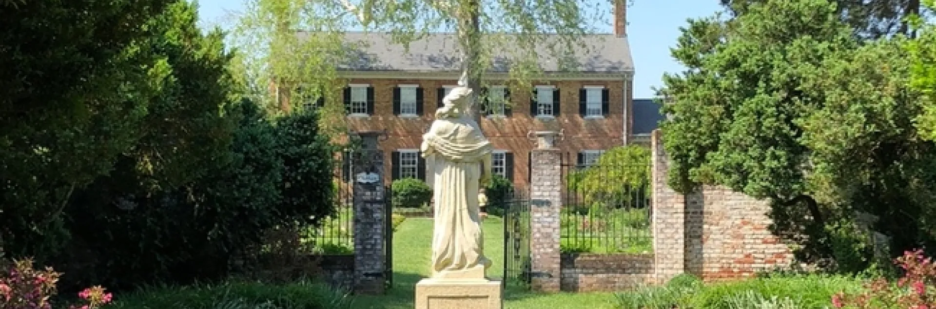 Chatham Manor Gardens | UC Agriculture and Natural Resources